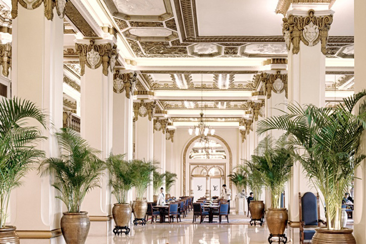 The Afternoon Tea Cruise at The Peninsula | YONDER