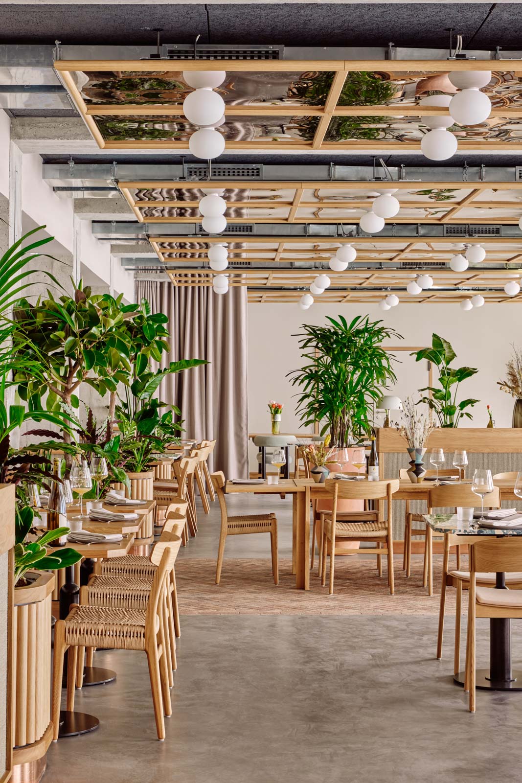 Munich : WunderLocke acceuille Mural Farmhouse