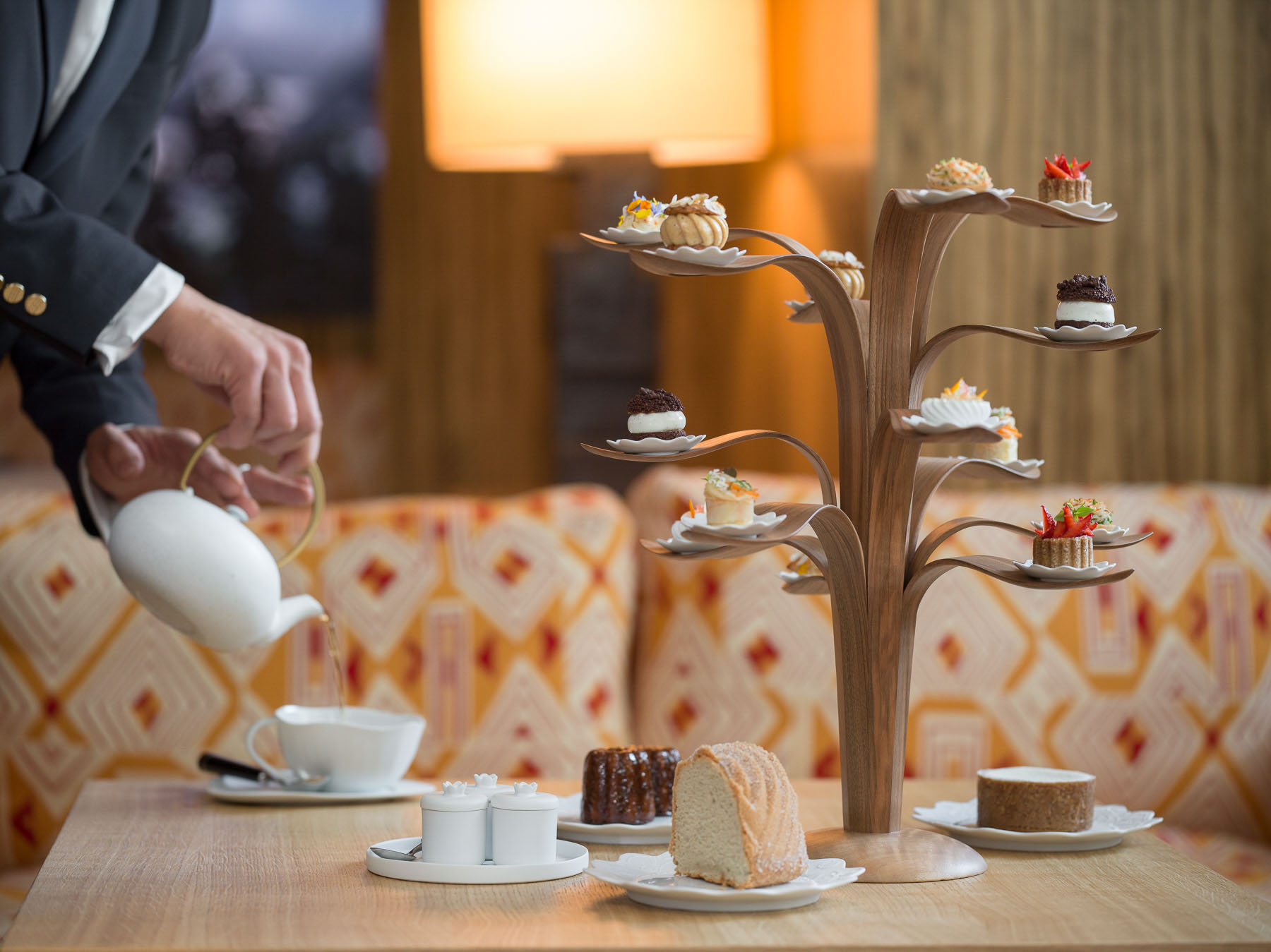 Cheval Blanc Paris : on a testé le tea time de Maxime Frédéric