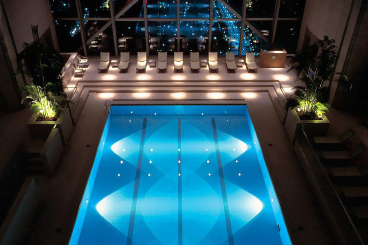Sky Pool at Park Hyatt Tokyo, Japon | YONDER