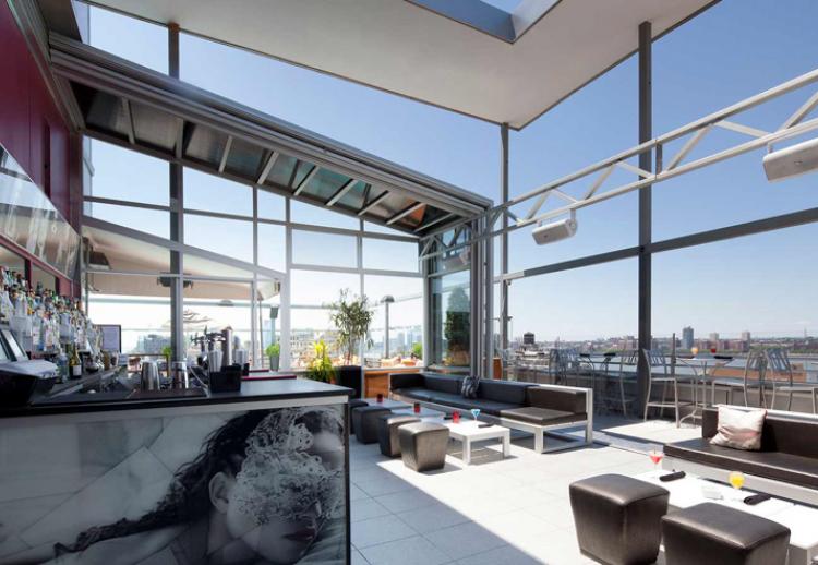 Plunge Bar + Lounge at Gansevoort Meatpacking NYC | YONDER