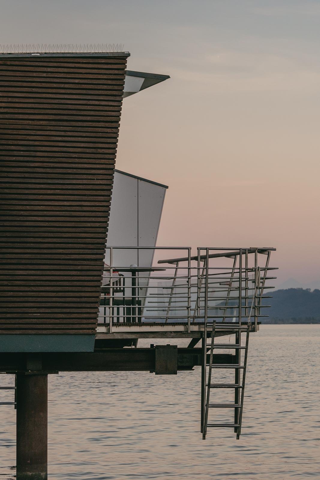 Le Palafitte, un hôtel sur l’eau à Neuchâtel