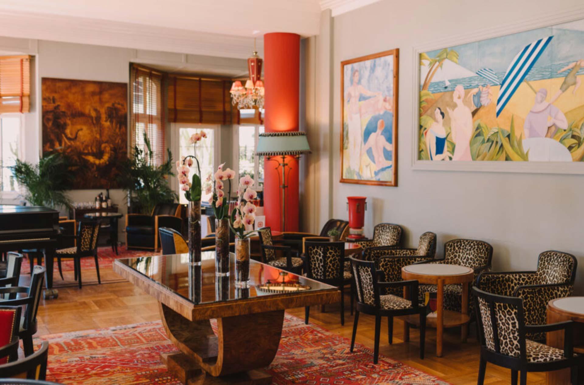 Les meilleurs bars à Antibes, gorgée ensoleillée